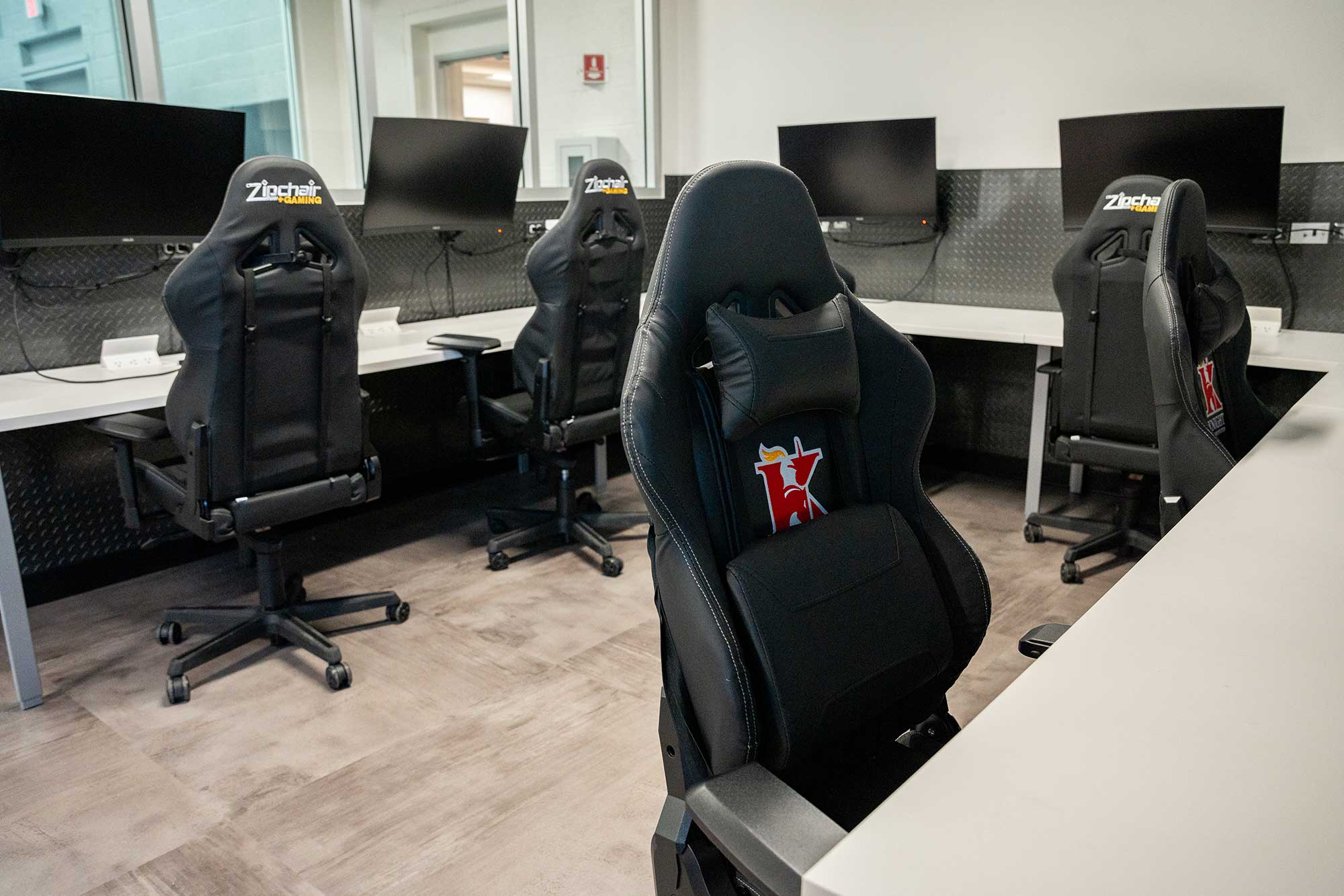 Knight Transportation Trucking Terminal in Phoenix, AZ | Join Our Team!