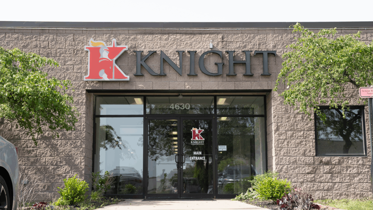 Knight Transportation Trucking Terminal in Columbus, OH | Join Our Team!